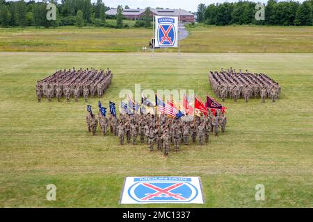 Col. Scott Wence, 2nd Brigade Combat Team commander and current ...