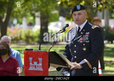 Sacramento District’s Incoming commander, Col. Chad Caldwell, addresses ...
