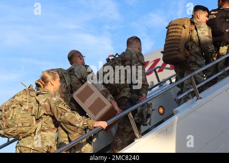 Command Sergeant Major Veronica Knapp, the 101st Airborne Division (Air Assault) senior enlisted ...