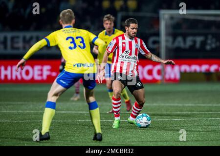 ROTTERDAM - (lr) Netherlands player Floris Middendorp, Germany player ...