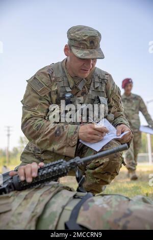 Sgt. Jonah Lamboley from 1st Battlion, 501 Parachute Infantry Regiment ...