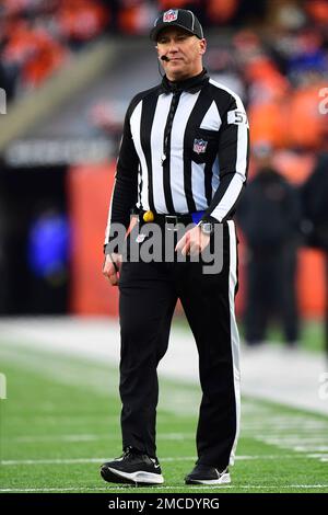 Field judge Joe Blubaugh (57) against the Denver Broncos v Houston ...