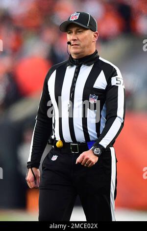 Field judge Joe Blubaugh (57) against the Denver Broncos v Houston ...