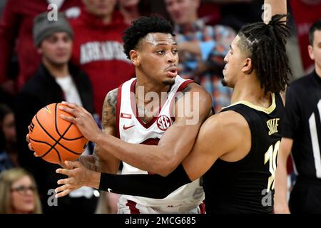 Vanderbilt forward Myles Stute (10) shoots during an NCAA college ...