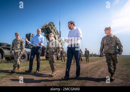 Slovak Ambassador to the U.S. Radovan Javorcik and Slovak MoD Director ...
