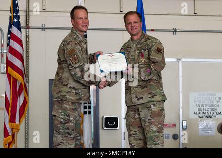 Col. Garry Floyd, 694th Intelligence, Surveillance & Reconnaissance ...