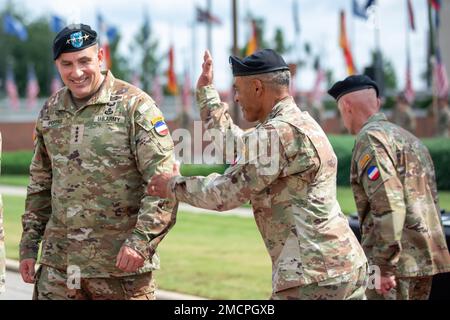Gen. Andrew P. Poppas, commanding general of U.S. Army Forces Command ...
