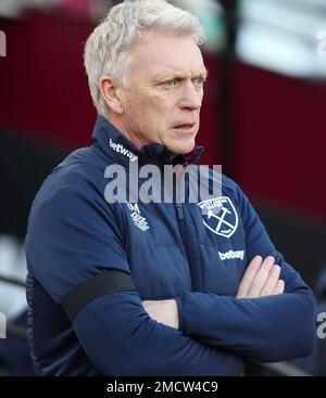 David Moyes manager of Everton during the Premier League match Everton ...