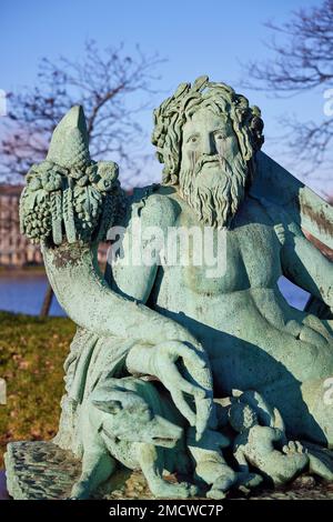 Tiberinus ("Tiberen"), river god sculpture, bronze (1901); Søtorvet by ...