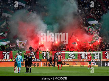 Bengalos, pyrotechnics, fireworks in front of Bundesliga match, WWK ...