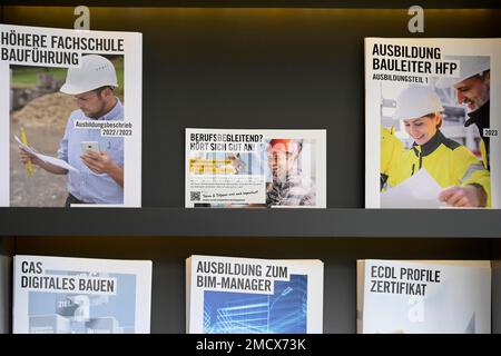 Symbol Brochures Training Construction Industry Stock Photo - Alamy