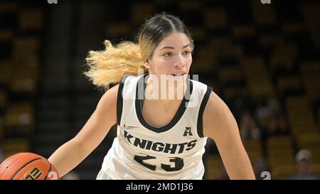 Central Florida guard Alisha Lewis (23) sets up for a shot during the ...