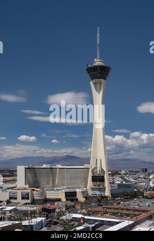 The STRAT Hotel Tower, formerly The Stratosphere Hotel Tower at night ...
