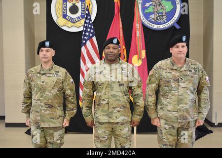 Col. Landis Maddox (left), commander of the 25th Division Sustainment ...
