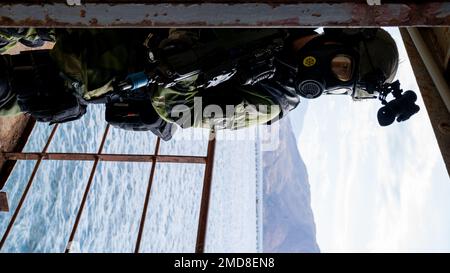 Swedish Marines with 4th Marine Regiment, Swedish Amphibious Corps ...