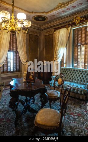 upstairs parlor at the Victoria Mansion Stock Photo - Alamy