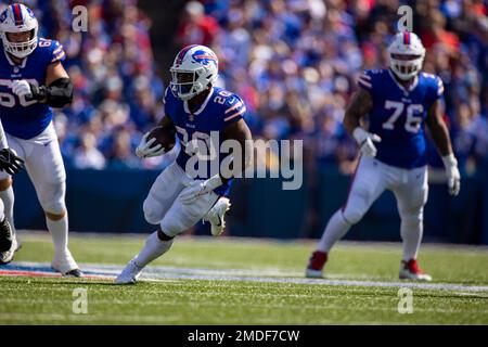 Buffalo Bills running back Zack Moss (20) breaks away from Pittsburgh ...