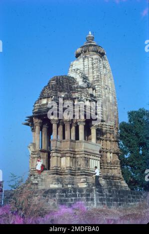 Khajuraho Carvings:- Built in mediaeval century by Chandela Dynasty ...
