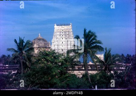 Ramanathaswamy Temple is a Hindu temple dedicated to the god Shiva ...