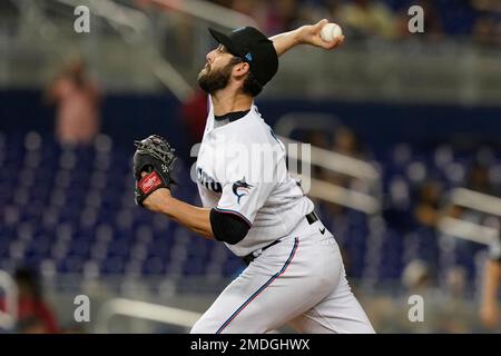 Miami Marlins relief pitcher Dylan Floro throws during a baseball game ...