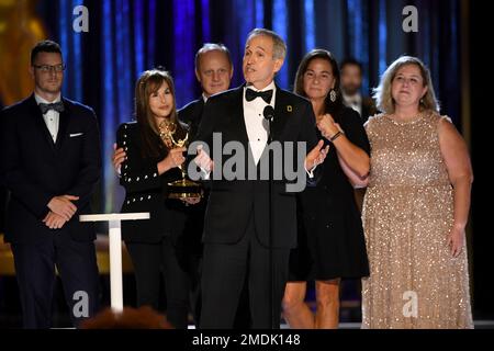 Pamela Caragol, from left, Brian Skerry, Maria Wilhelm, Shannon Malone ...