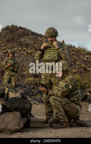 British Army Soldiers with 255 (Somerset Yeomanry) Battery, Royal ...