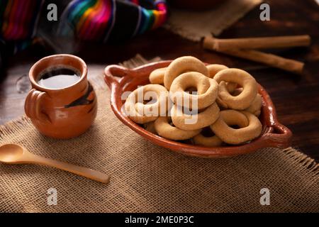 Coricos. Also known as Harinillas de maiz crudo, Tacuarines, Ensecos ...