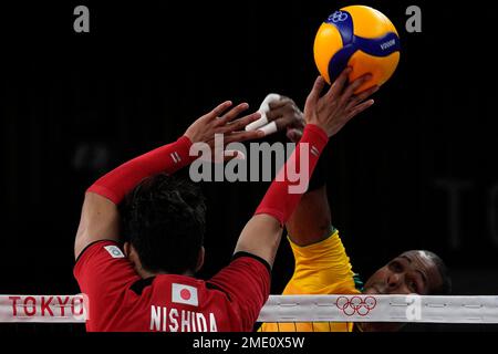 Yoandy Leal Hidalgo (Brazil), Yuji Nishida (Japan). Volleyball World ...