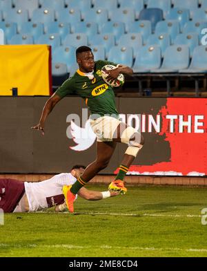 South Africa's Aphelele Fassi, right, scores a try as Georgia's Demur ...