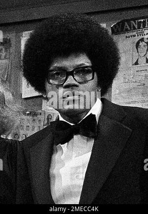 THE MOD SQUAD (TV) CLARENCE WILLIAMS III, PEGGY LIPTON, MICHAEL COLE ...