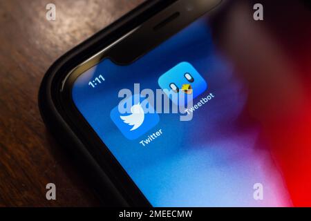 Twitter and Tweetbot icons in iPhone. In Jan 2023, Tapbots has shut ...
