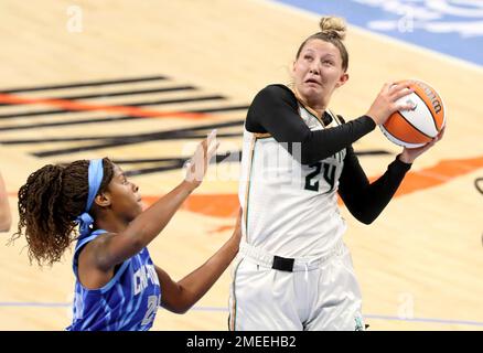 Chicago Sky forward Ruthy Hebard (24) tries to stop New York Liberty ...