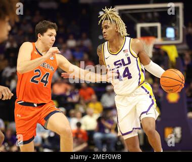 Baton Rouge, USA. 18th Jan, 2023. LSU forward Derek Fountain (20 ...