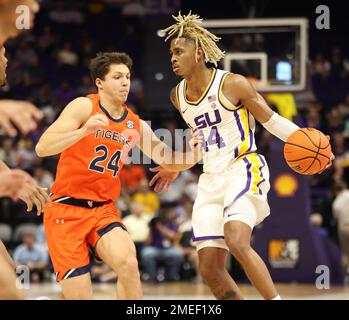 Auburn Tigers guard Lior Berman (24) warms up before an NCAA basketball ...