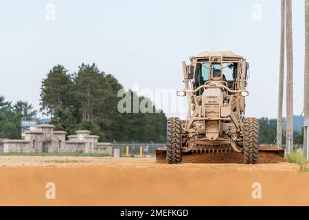 Army Reserve Soldier with 716th Engineer Company from New Hampshire ...