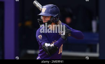 Washington's Sami Reynolds waits for a pitch during an at-bat in an ...