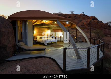 Onduli Ridge Lodge chalet, blue hour, blue hour, near Twyfelfontein ...