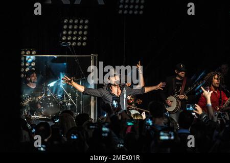 Tim McGraw in concert at the Edison Ballroom in New York Stock Photo ...