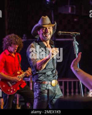 Tim McGraw in concert at the Edison Ballroom in New York Stock Photo ...