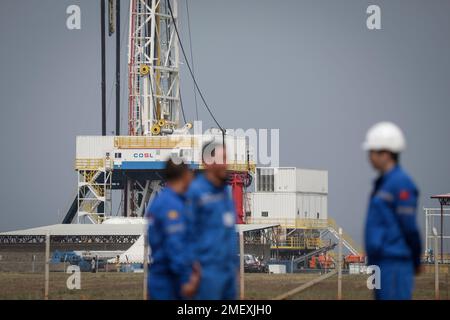 The drilling rig of the Kingfisher oil field, operated by China National Offshore Oil ...