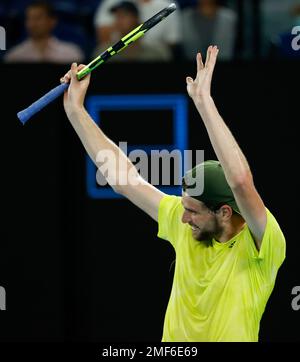 Louise Azemar Engzell in the umpire chair. Ons Jabeur versus Marketa ...