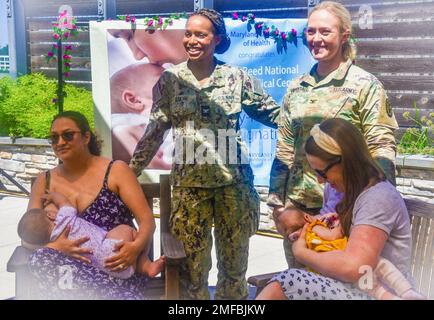 Navy Capt. (Dr.) Kelly Elmore Stock Photo - Alamy