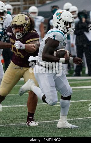 Coastal Carolina's CJ Marable (1) runs for a long gain against Texas ...