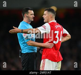 Referee Andrew Madley during the Premier League match at the London ...