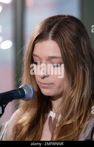 Verite films a session in Brooklyn Stock Photo - Alamy