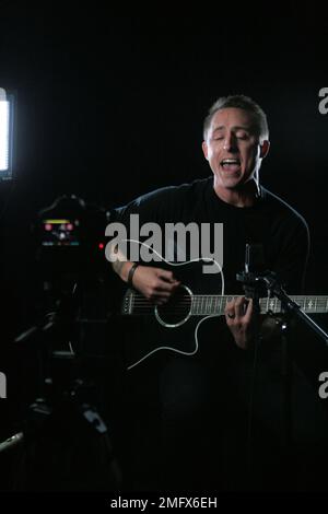 Yellowcard's Ben Dobson films a session in Brooklyn Stock Photo - Alamy