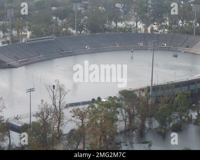 Aftermath - Flooding - Miscellaneous - 26-HK-36-97. aerial shot of ...