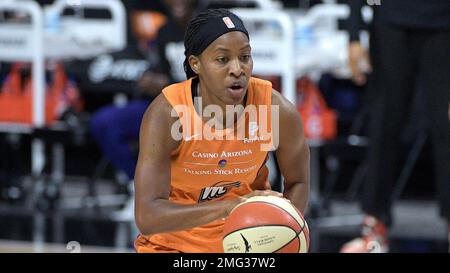 Phoenix Mercury guard Shey Peddy drives past Chicago Sky guard Allie ...