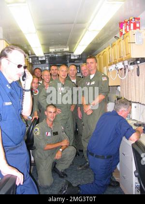 VIP Visitors - 26-HK-18-5. Lt. Gen. Russel Honore outside with ...