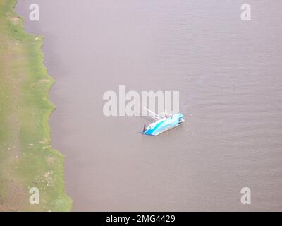 Overflight - Potter - Port Fourchon - 26-HK-210-16. Lat/Long: 29 17.901 ...